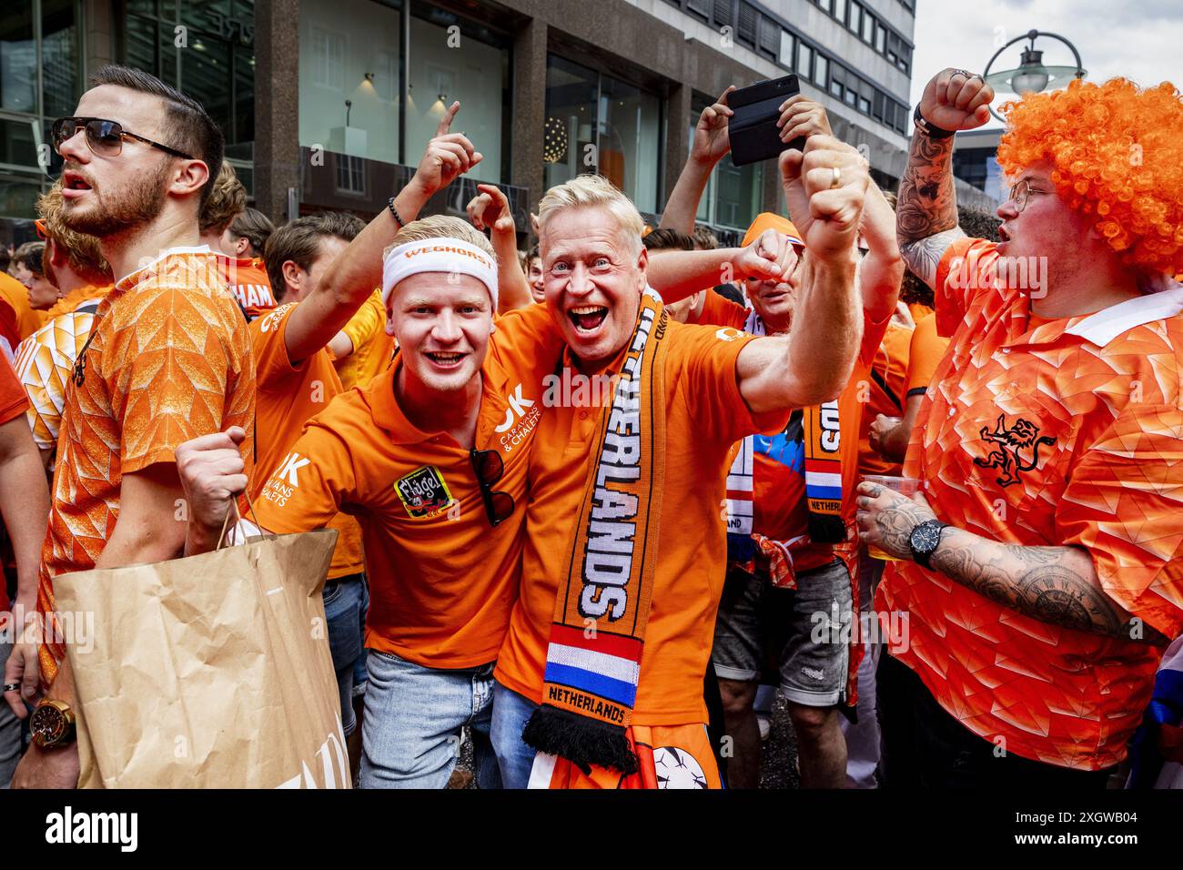 DORTMUND - Dutch supporters on the day of the semi-final at the ...