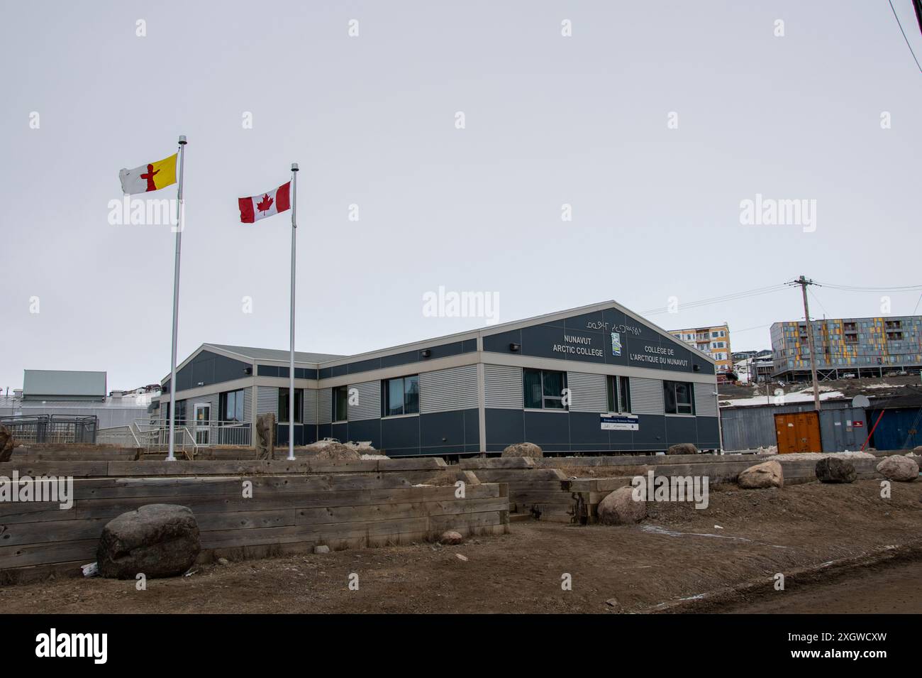 Arctic college hi-res stock photography and images - Alamy