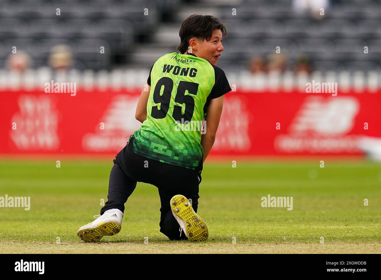 Issy wong hi-res stock photography and images - Alamy