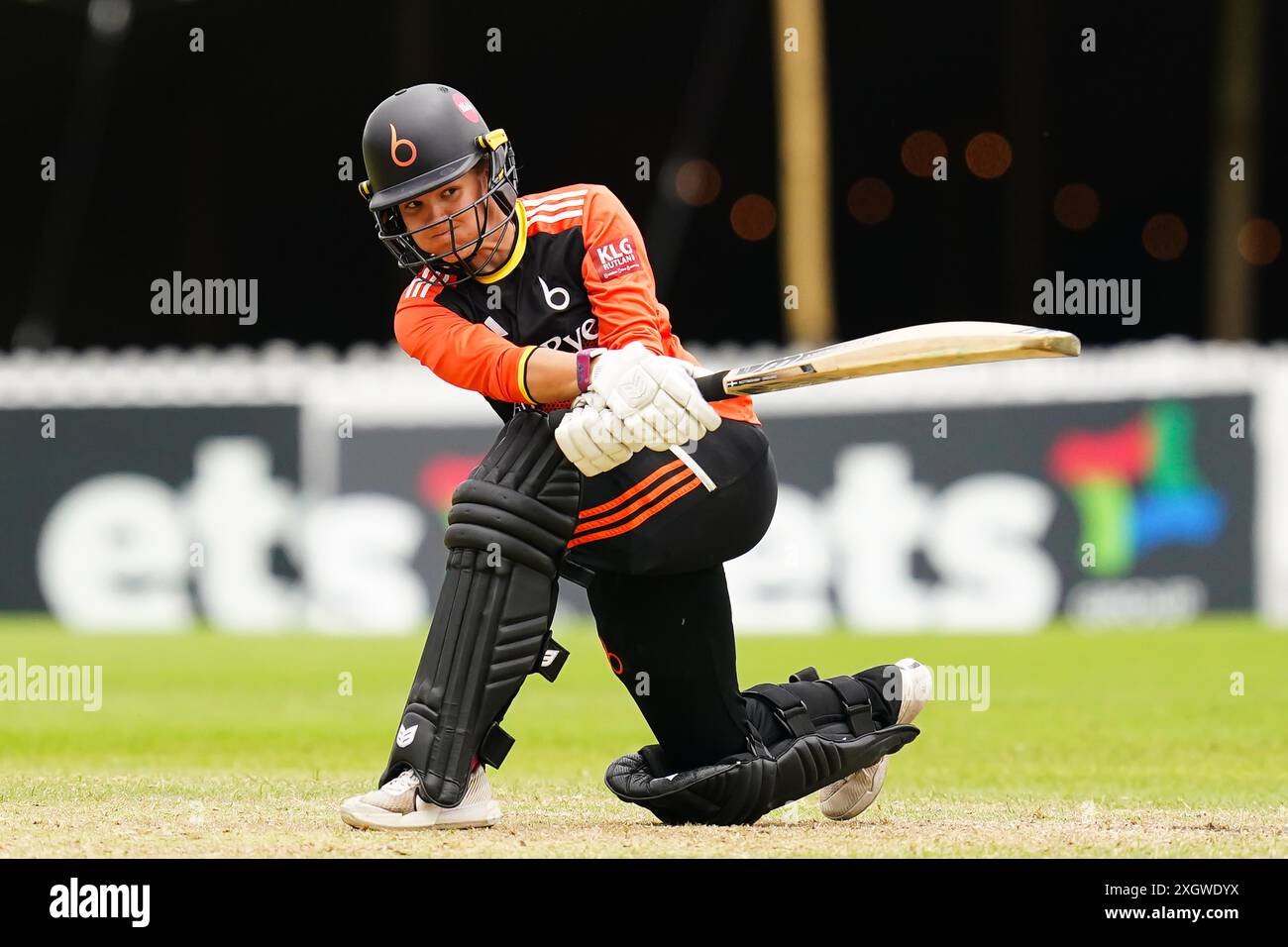 Cheltenham, UK, 10 July 2024. The Blaze's Lucy Higham batting during ...