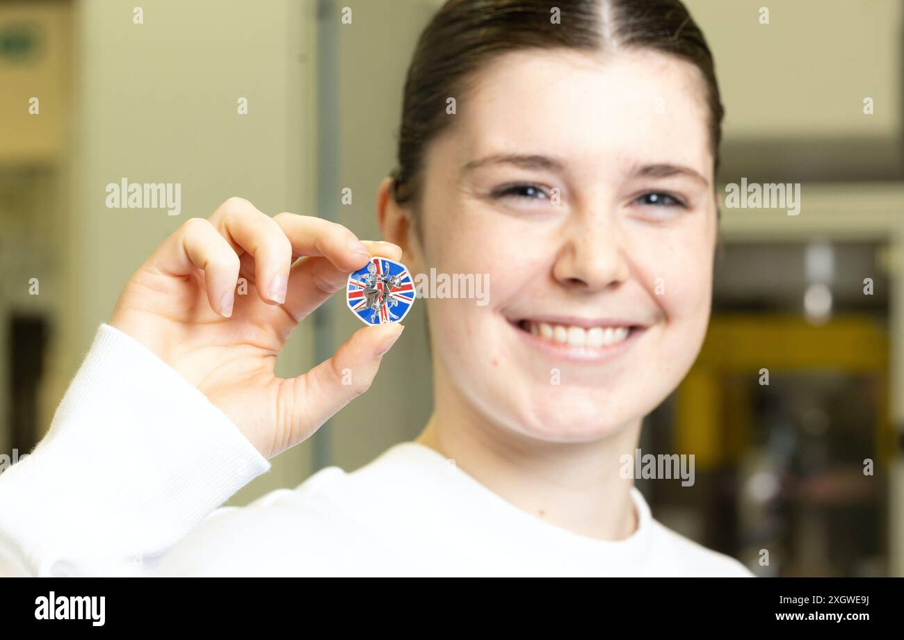 Non Exclusive: Royal Mint unveils a new 50p coin, with a design to ... Non Exclusive: Royal Mint unveils a new 50p coin, with a design to ...
