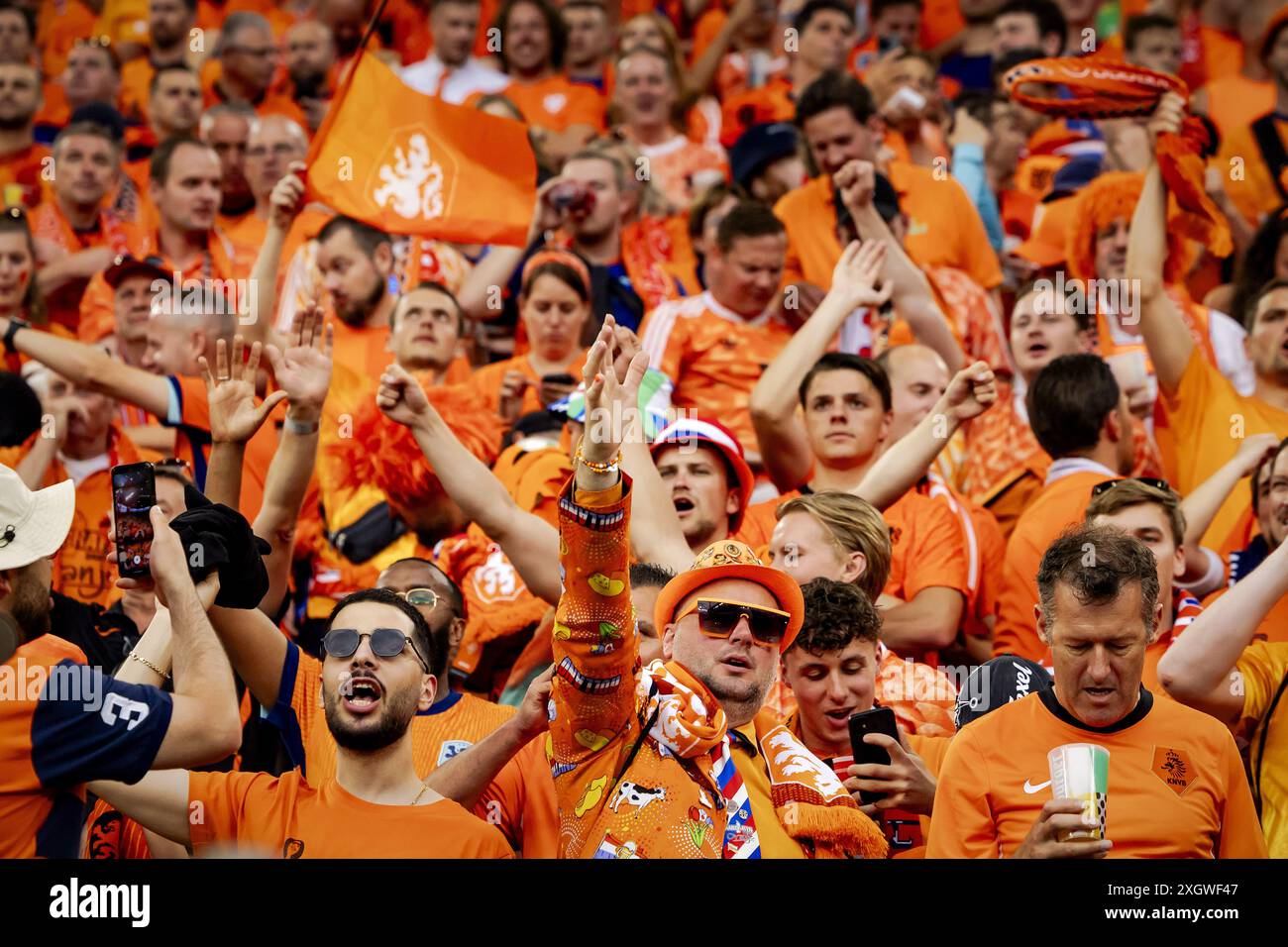 DORTMUND - Fans during the UEFA EURO 2024 Semi-final match between the ...