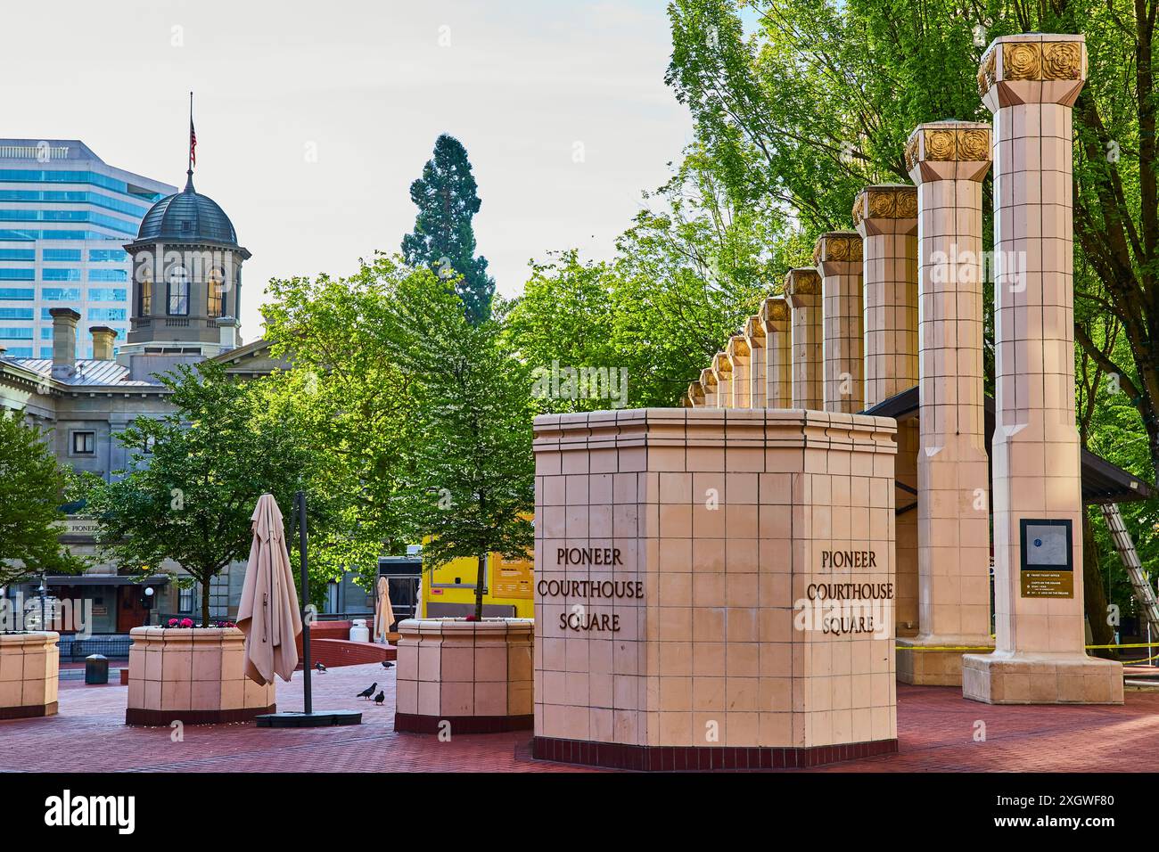 Pioneer Courthouse Square Pillars and Dome Perspective Stock Photo - Alamy