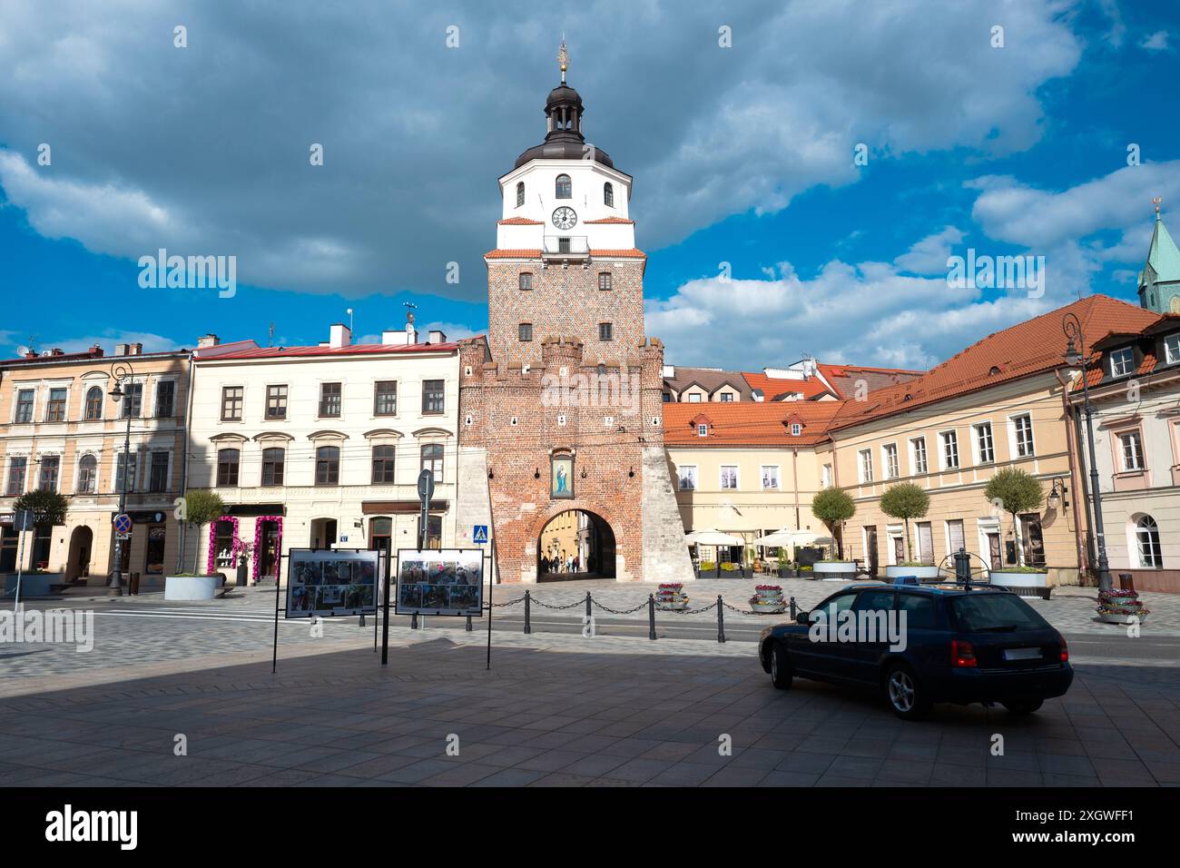 Krakow gate lublin hi-res stock photography and images - Alamy