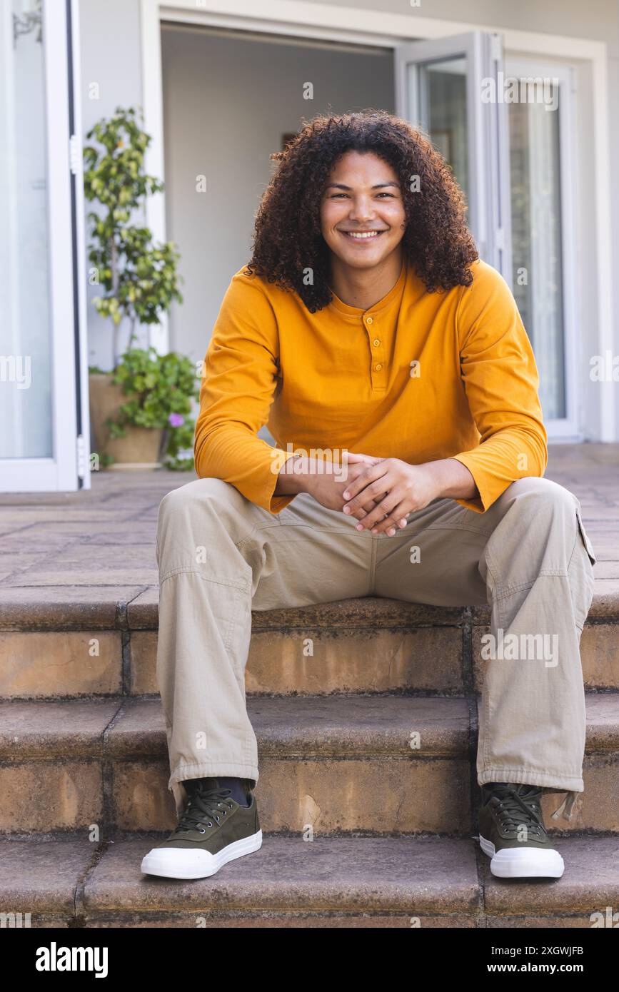 Positive demeanor hi-res stock photography and images - Alamy