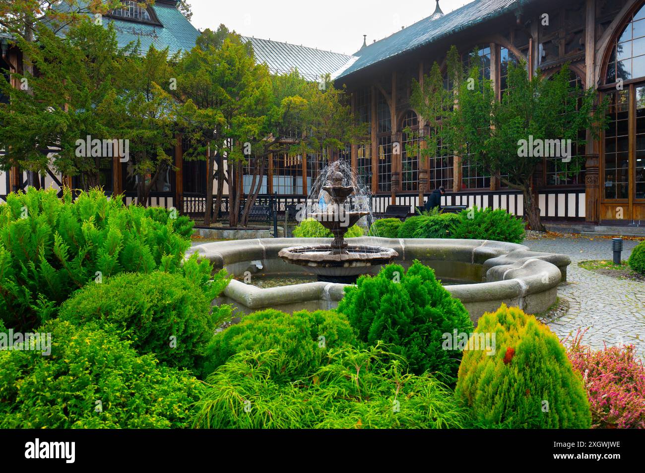 10 10 2022: beautiful fountain and garden, tourism in spa resort ...