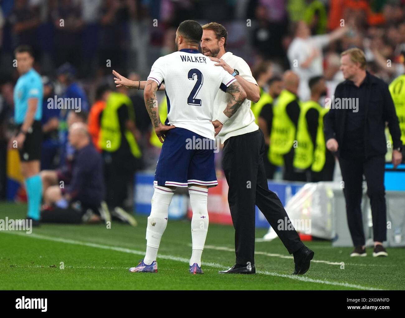 England manager Gareth Southgate instructs Kyle Walker on the touchline ...