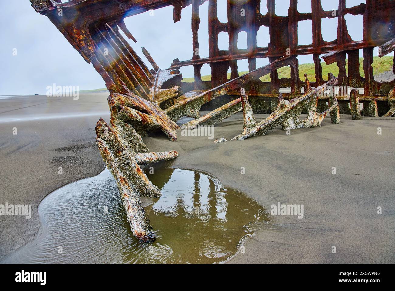 Ship metal plates hi-res stock photography and images - Alamy