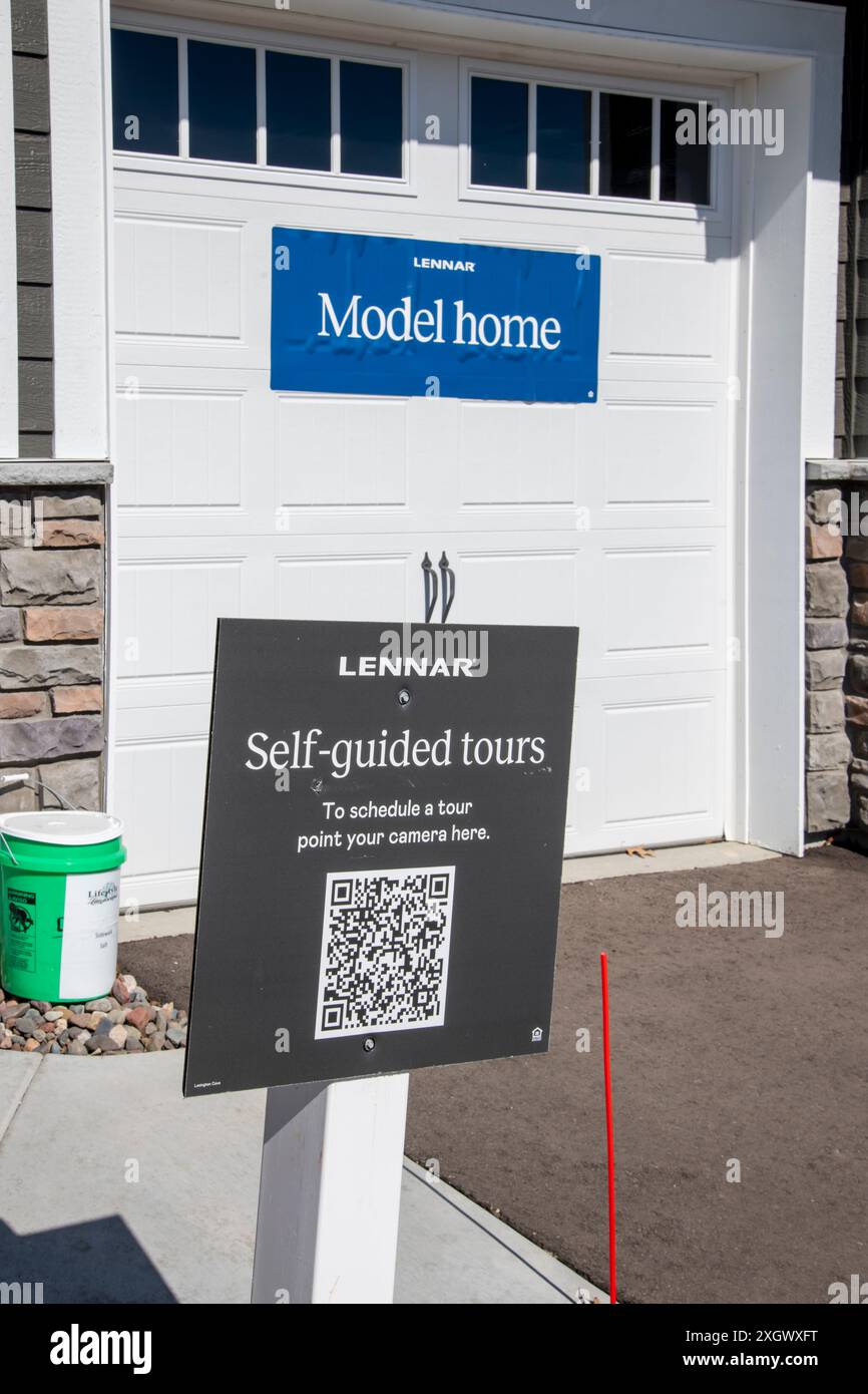 Self guided self guided tour hi-res stock photography and images - Alamy