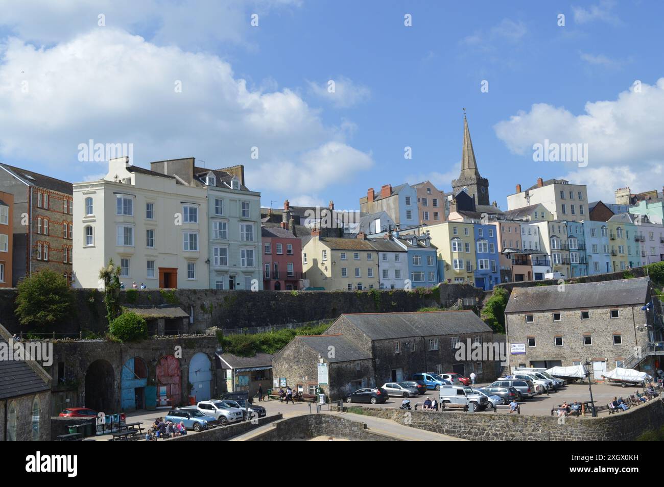 Colourful houses of Tenby seen from the harbour and Pier Hill. Tenby ...