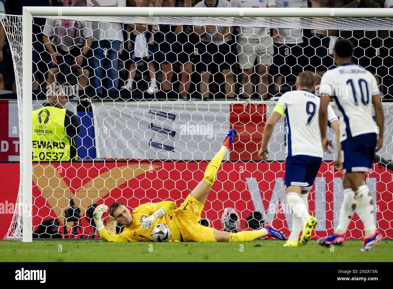 DORTMUND - Holland goalkeeper Bart Verbruggen during the UEFA EURO 2024 ...