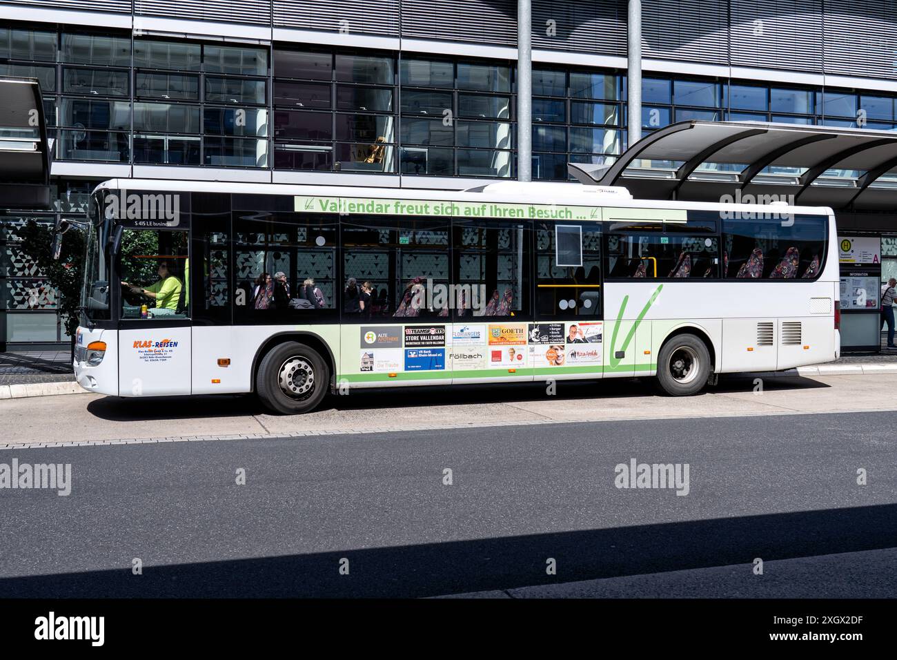 Klas-Reisen Setra S 415 LE bus at Koblenz main station Stock Photo - Alamy