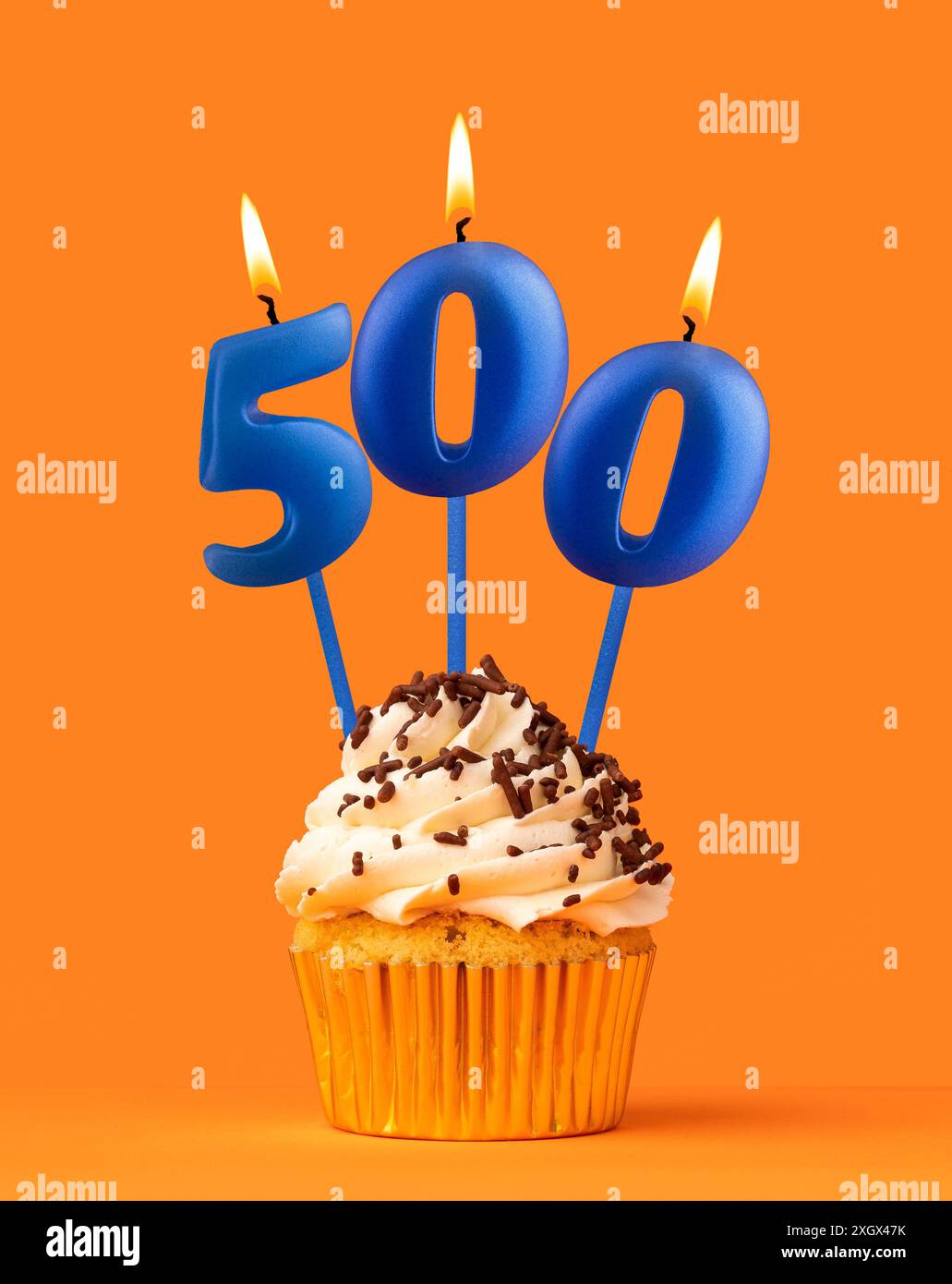 Candle 500 hi-res stock photography and images - Alamy