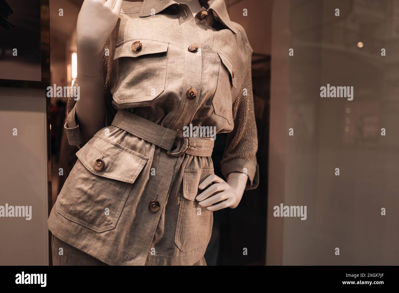 Stylish retail mannequin hi-res stock photography and images - Alamy