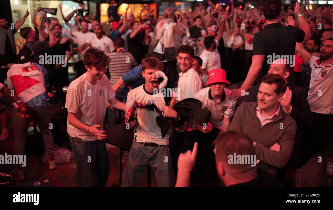 Euro 2024 England / Netherland - Semi Final Supporter UK Boxpark ...