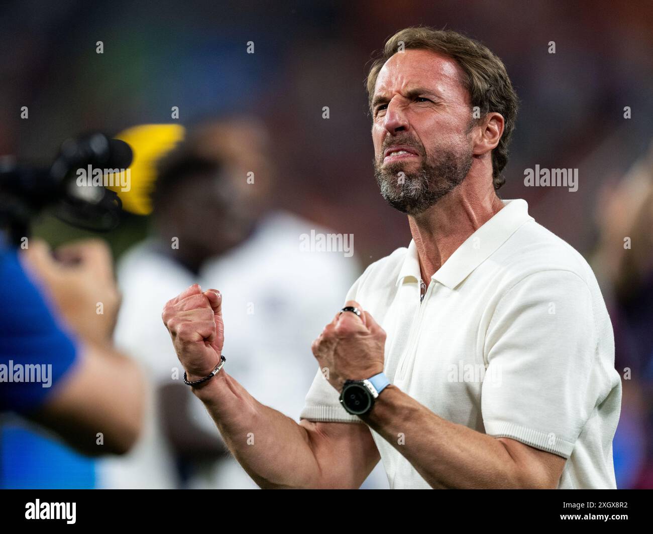 Gareth Southgate (England, Trainer) jubelt ueber den Sieg und den ...