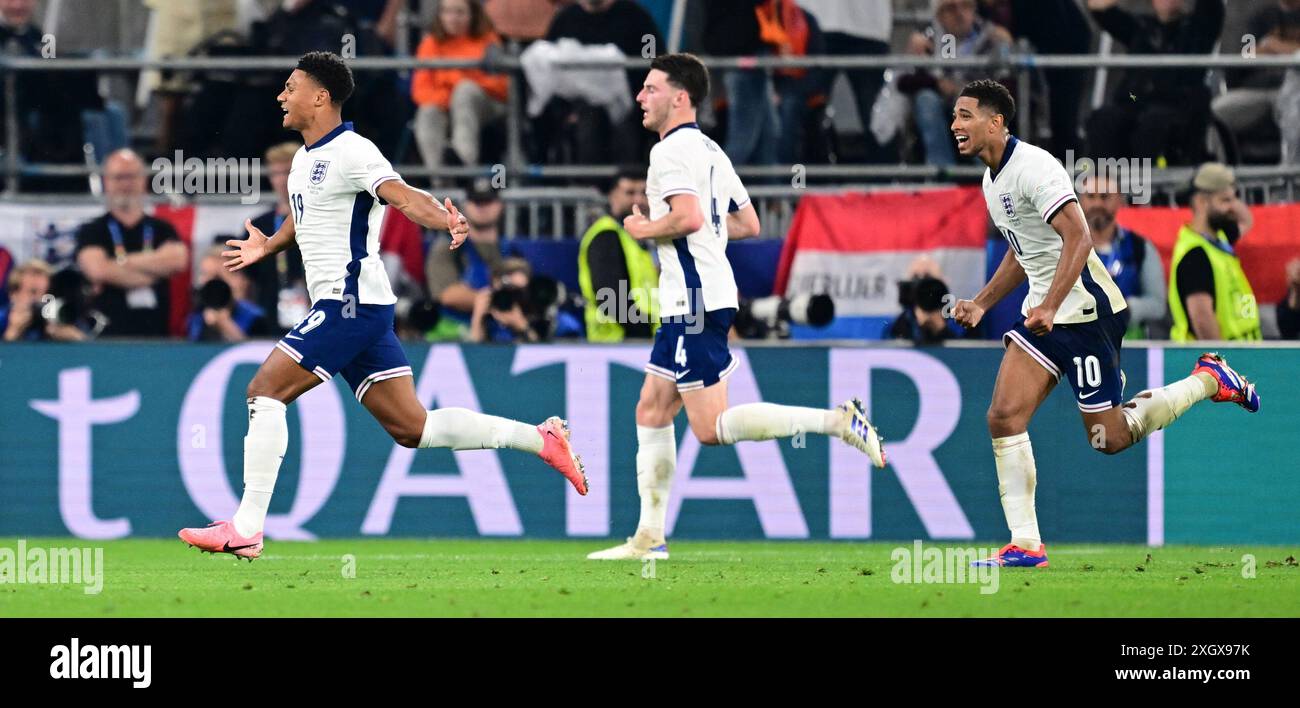 Declan rice jude bellingham hi-res stock photography and images - Alamy