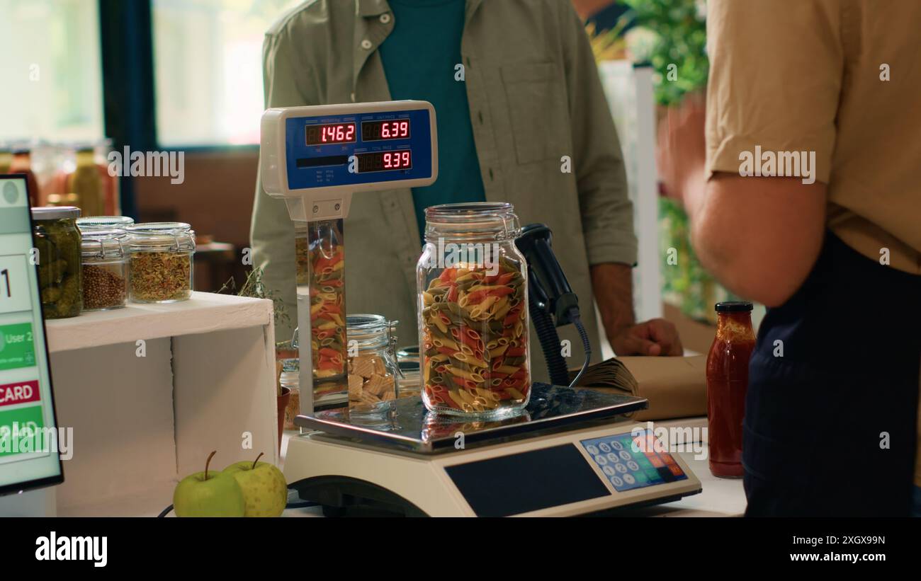 Convenience store food waste hi-res stock photography and images - Alamy