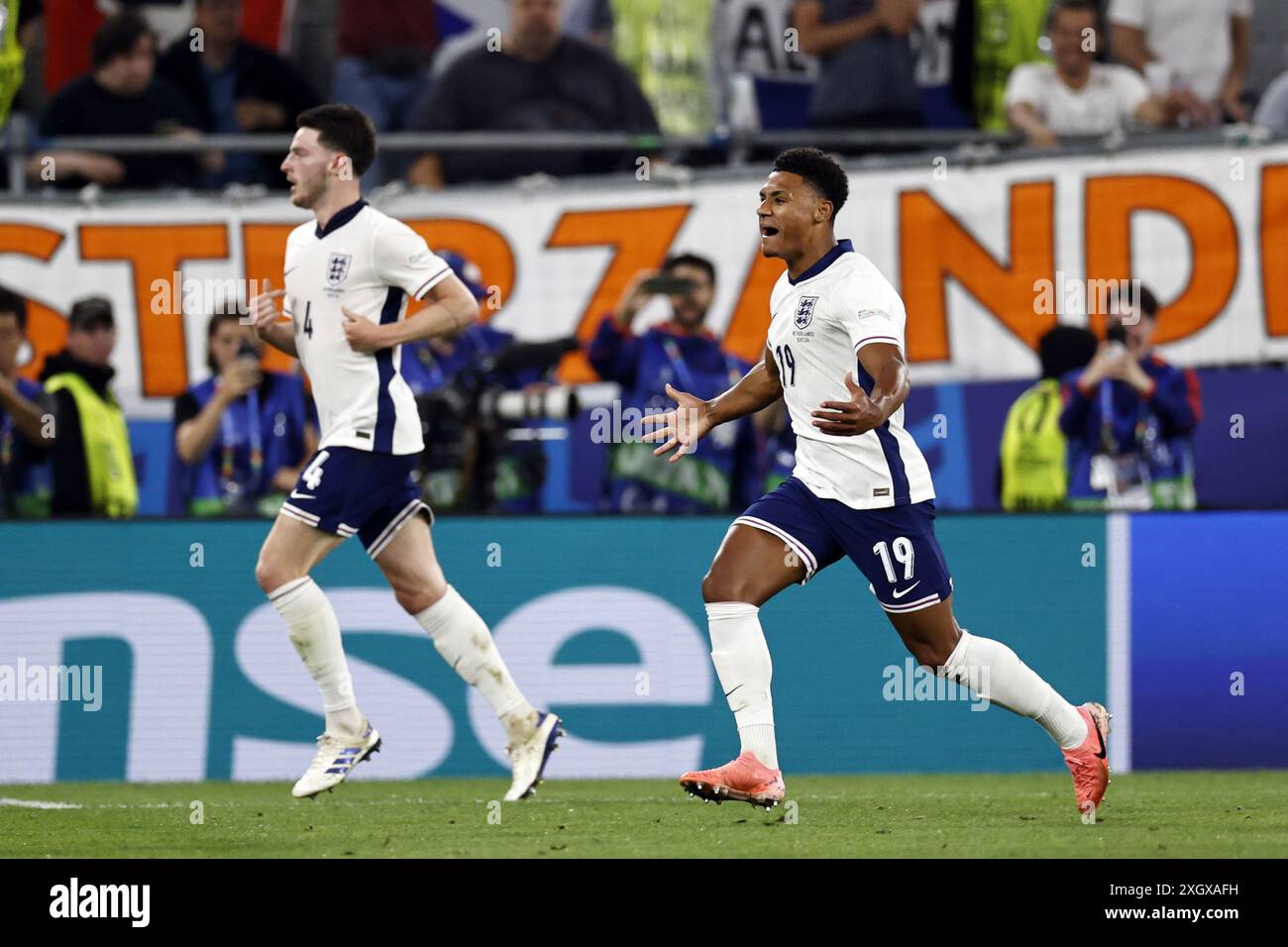 Dortmund - Ollie Watkins of England celebrates the 1-2 during the UEFA ...