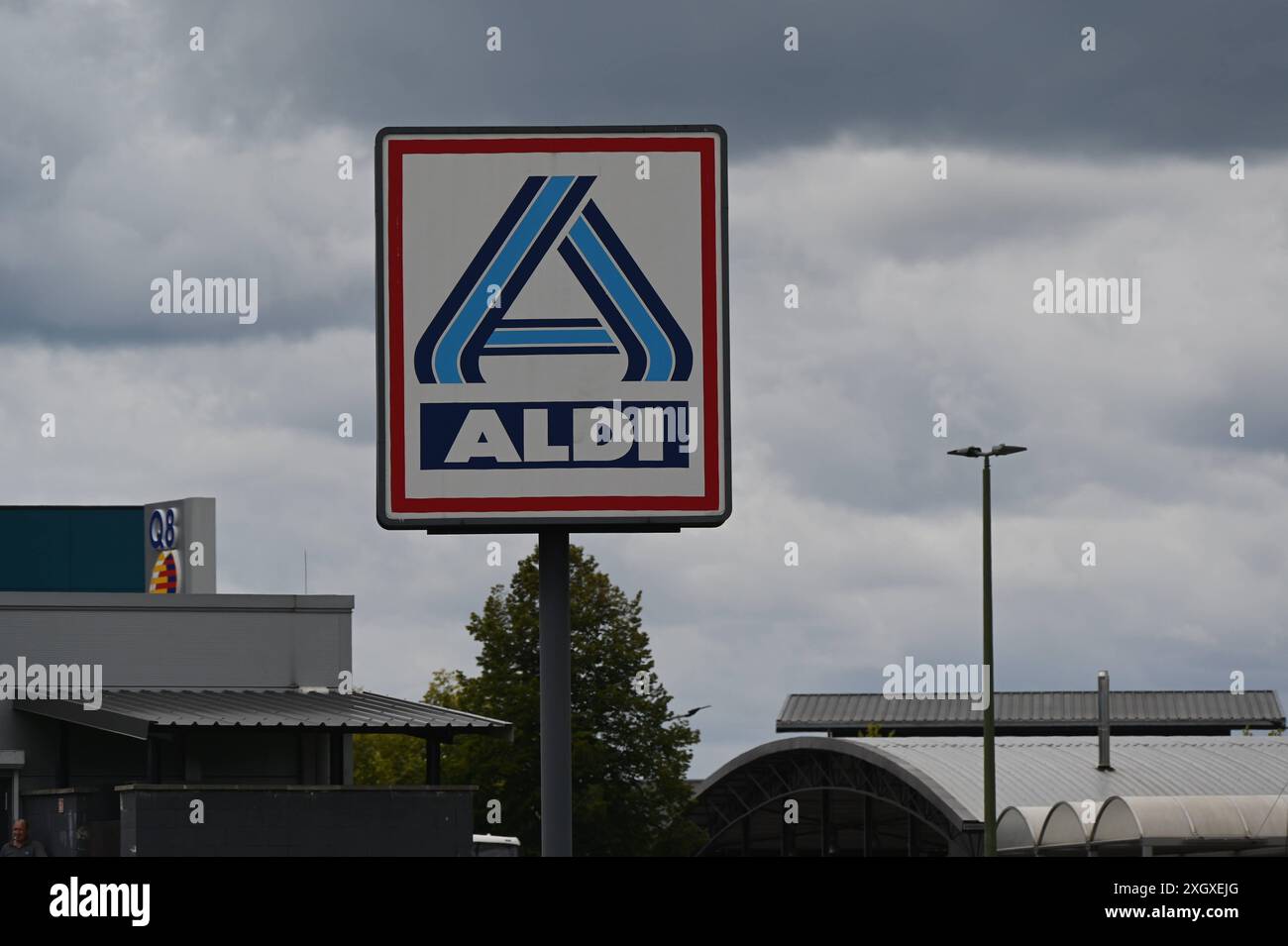 Logo, Schriftzug des Discounter Aldi Nord auf einem Schild an einer ...