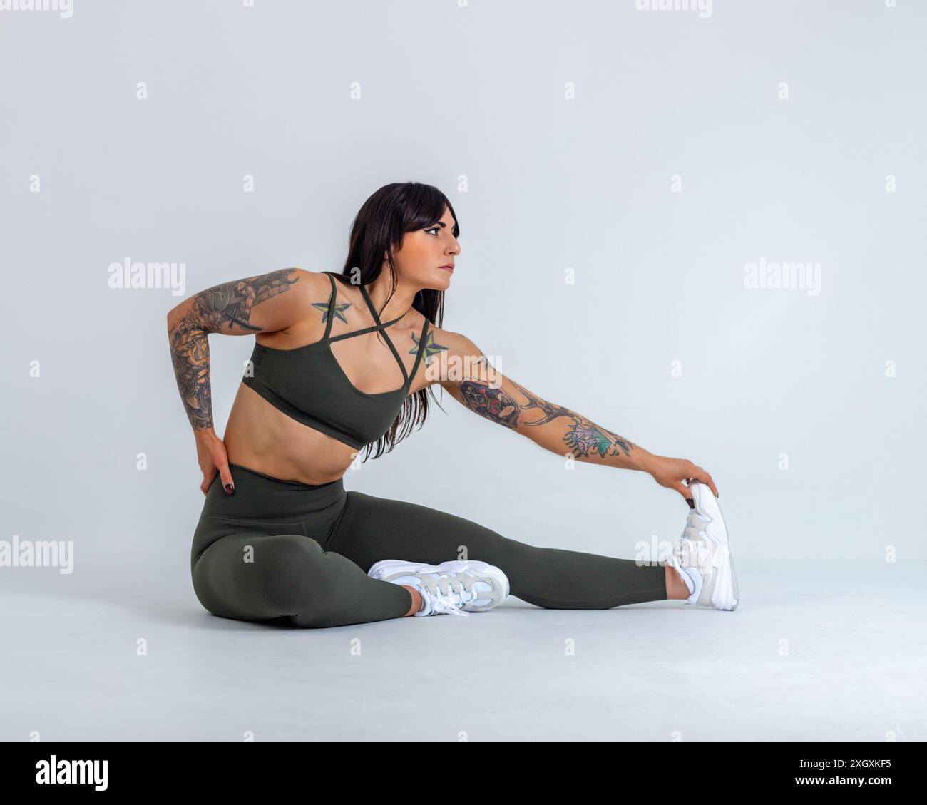 Italian fitness model in a studio fitness shoot Stock Photo - Alamy