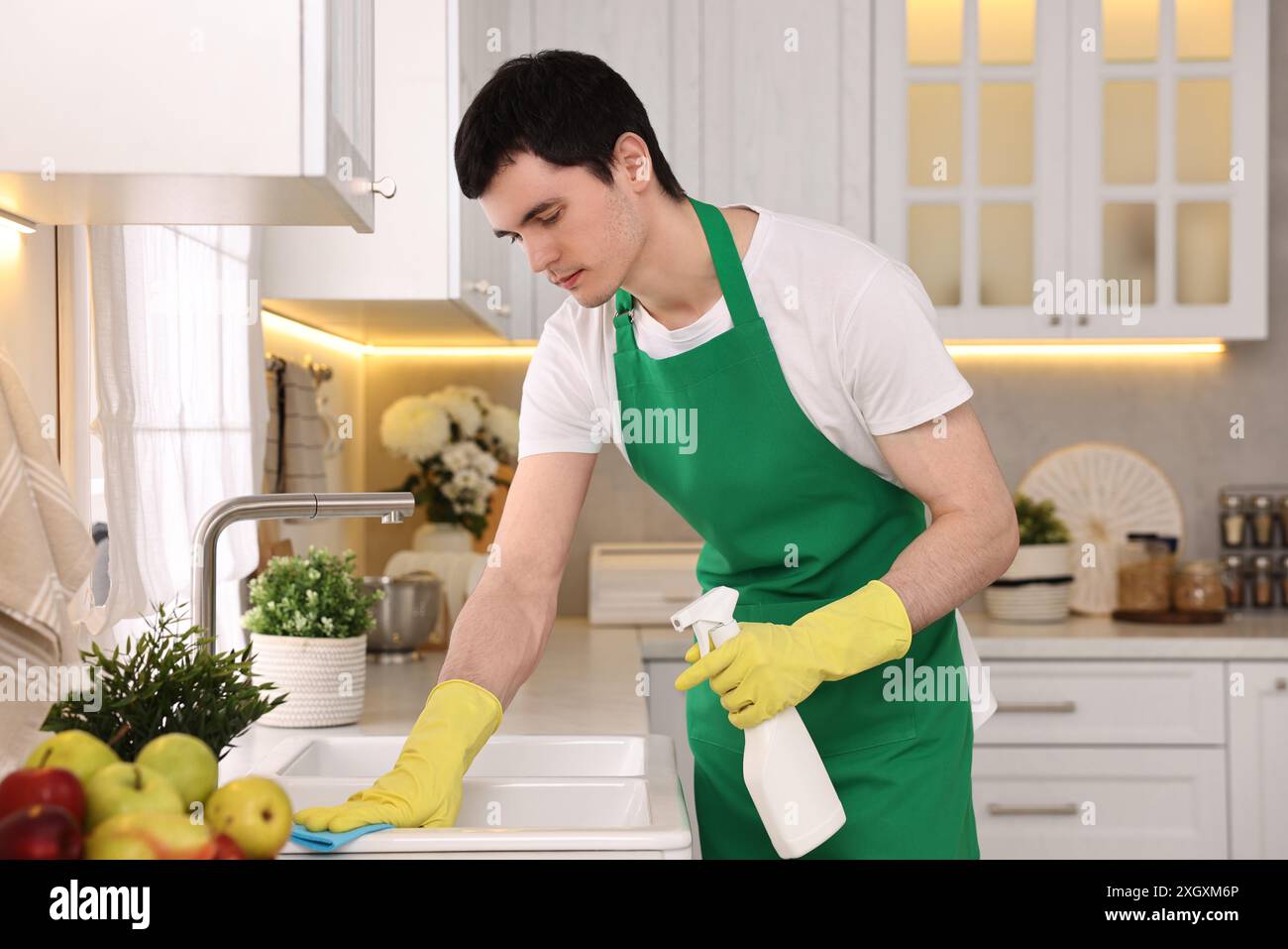 Janitor cleaning sink hi-res stock photography and images - Alamy