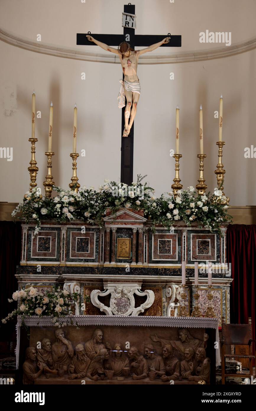 Altar duomo taormina sicily italy church basilica cathedral roma hi-res stock photography and ...