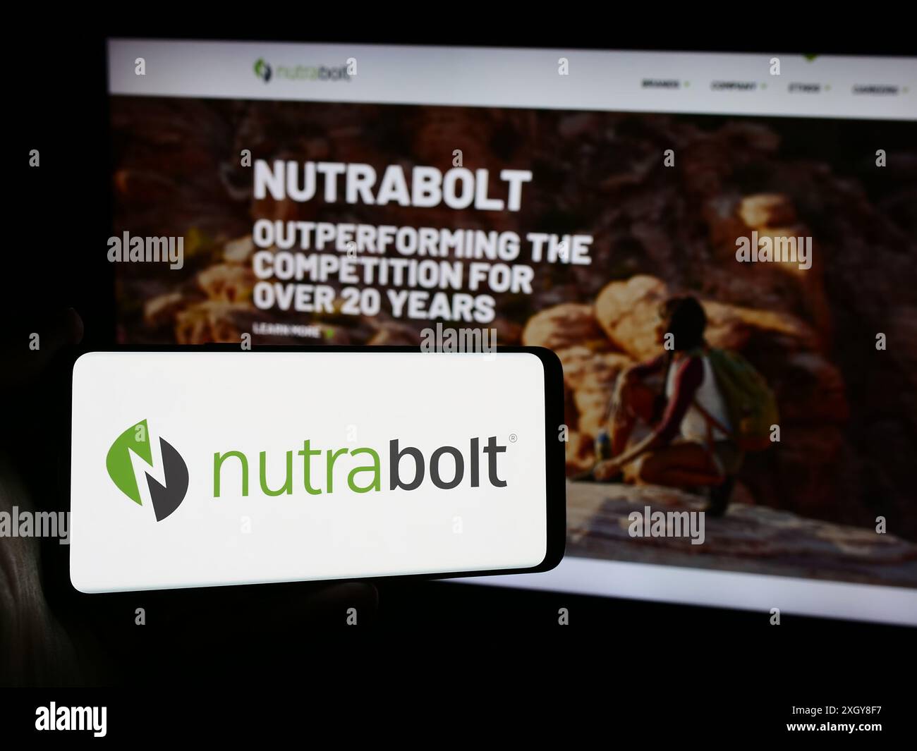 Woodbolt distribution hi-res stock photography and images - Alamy