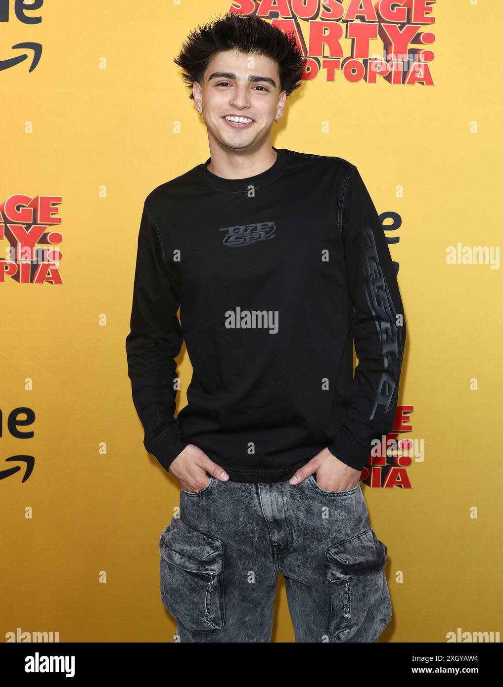 Hollywood, USA. 10th July, 2024. Eddie Preciado arrives at Sausage ...