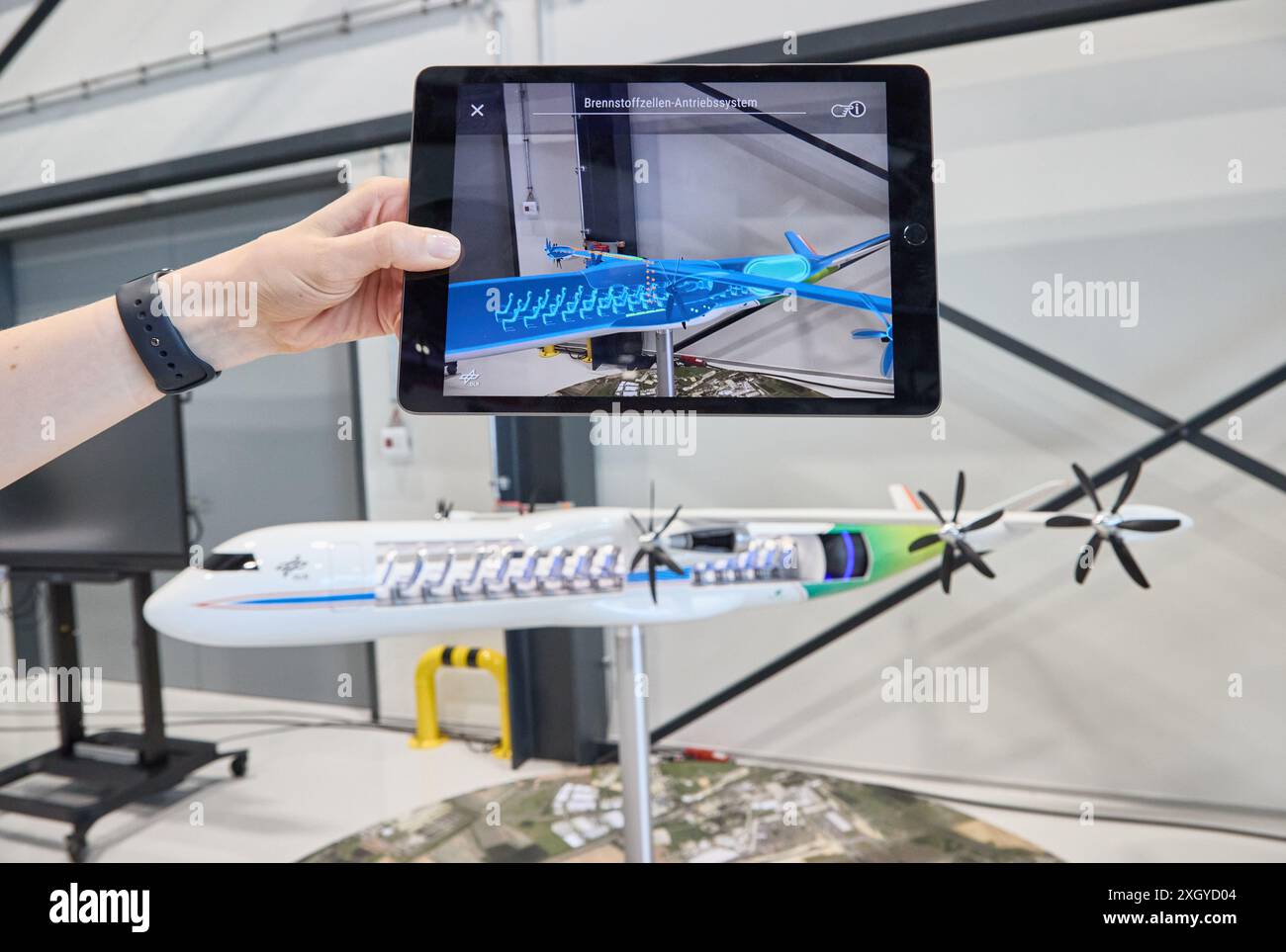 Aircraft propulsion system hi-res stock photography and images - Alamy