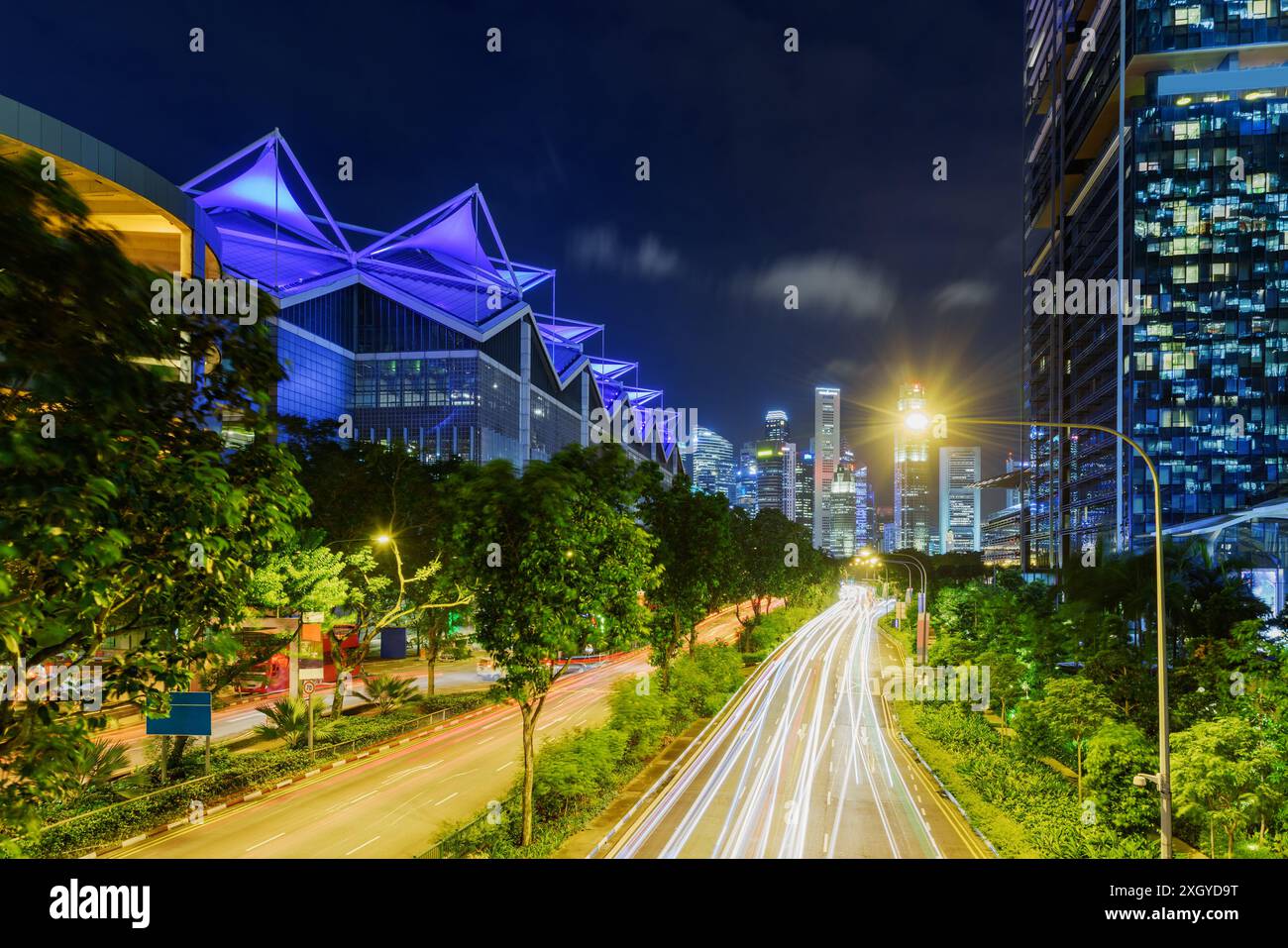 Scenic night view of Nicoll Highway towards downtown of Singapore ...