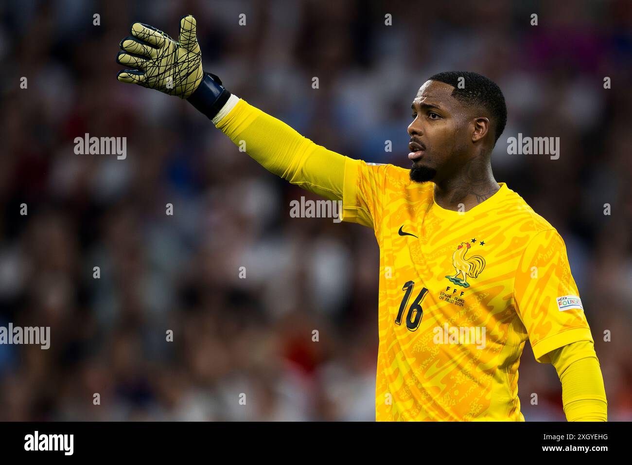 Mike maignan uefa euro 2024 hi-res stock photography and images - Alamy