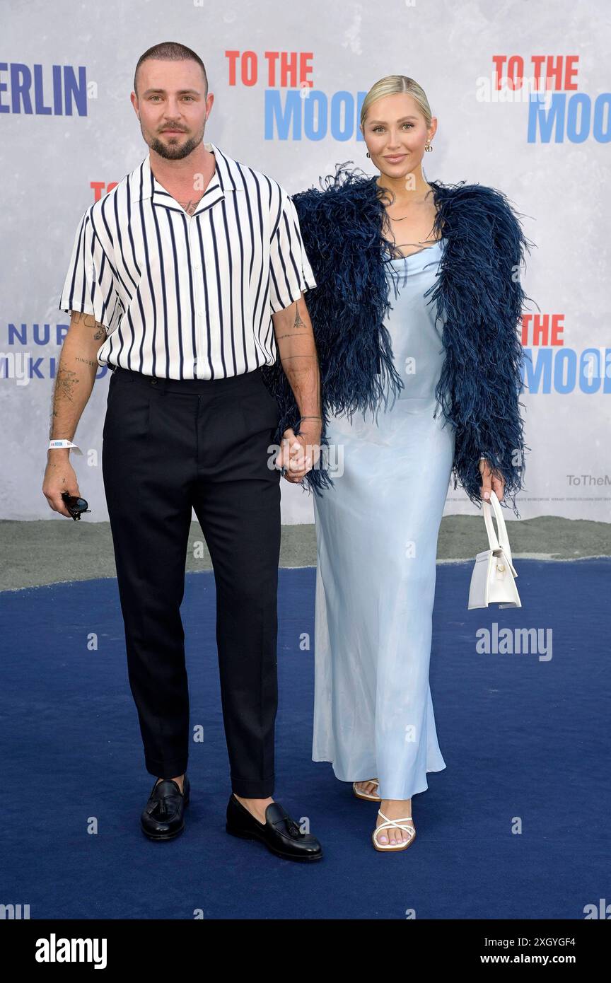 Benjamin Melzer und Sissi Melzer bei der Premiere des Kinofilms To the ...