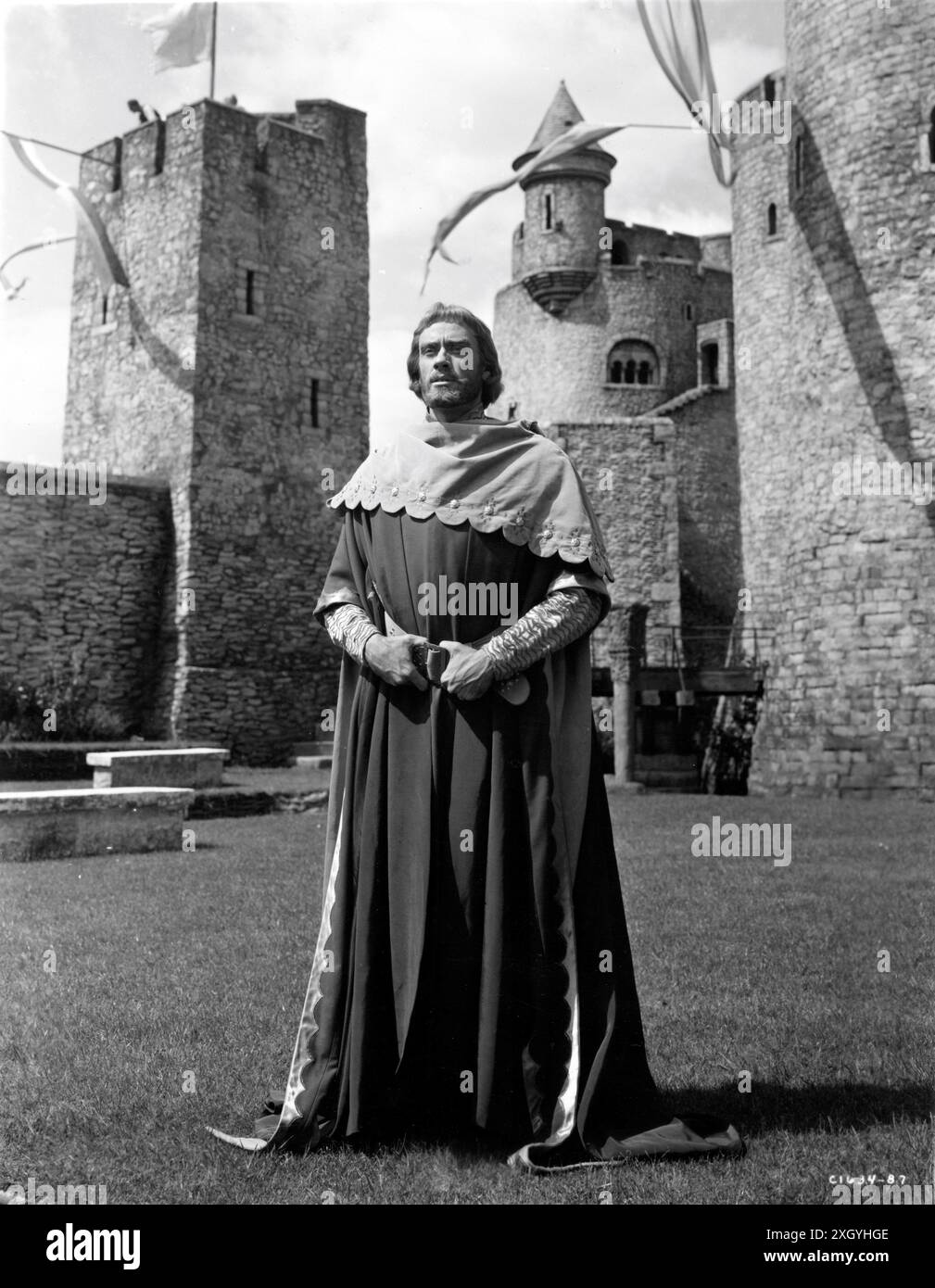 MEL FERRER portrait as King Arthur in KNIGHTS OF THE ROUND TABLE 1953 ...