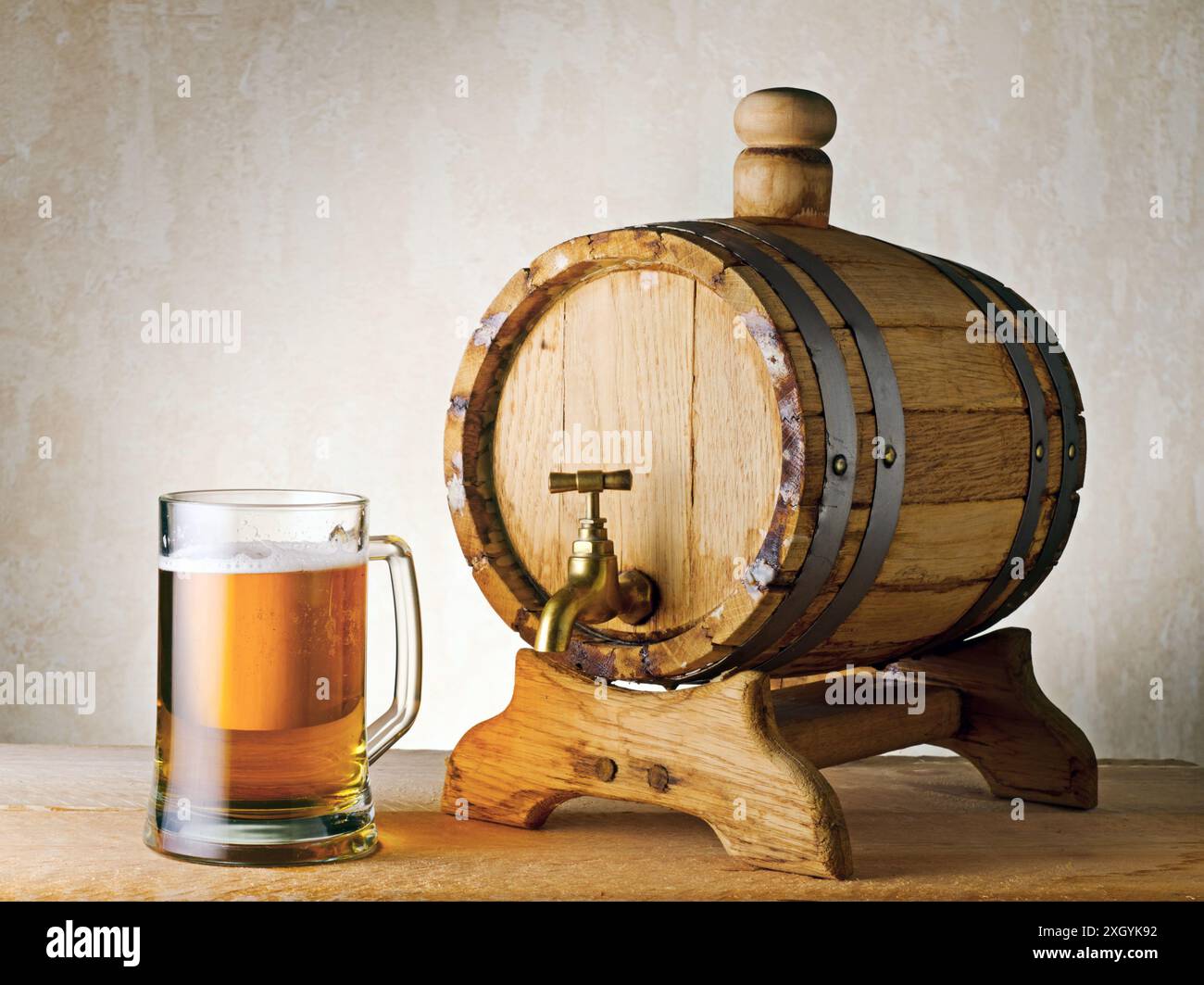 Mug craft hi-res stock photography and images - Alamy