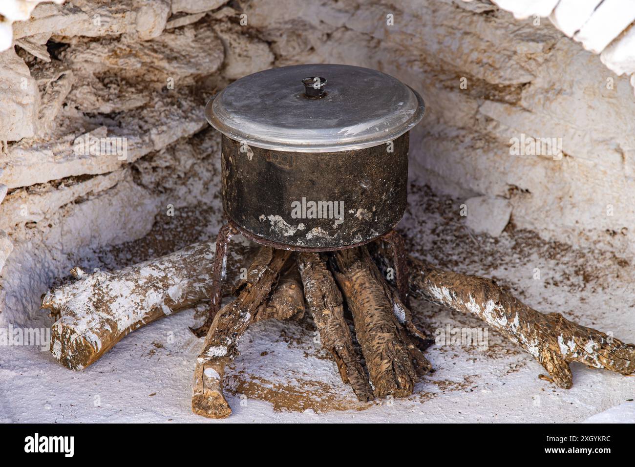 Greek village oven hi-res stock photography and images - Alamy