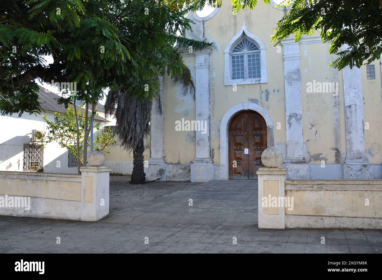 Front Entrance, Cathedral of Nossa Senhora de Concecao (Old Catholic ...