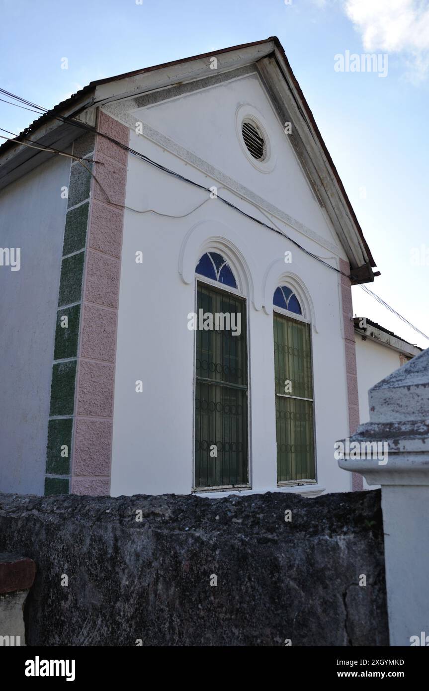 Old colonial house in good condition, Inhambane Town, Inhambane ...