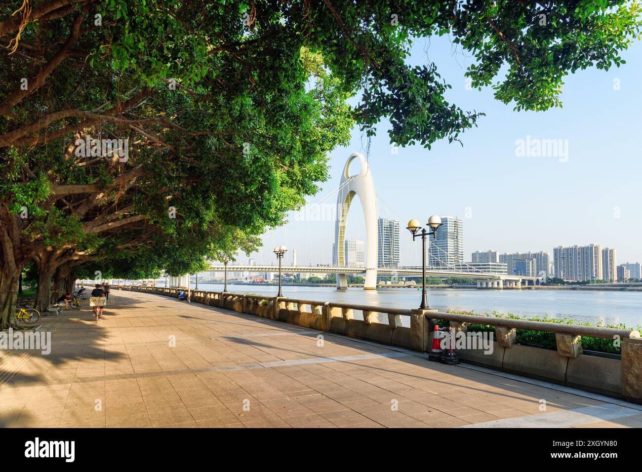 Scenic embankment of the Pearl River at downtown of Guangzhou, China ...