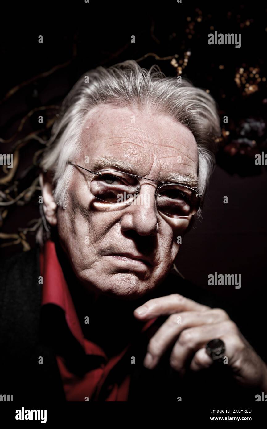 Alan Ford Actor Portraits - Photographed in London, UK Stock Photo - Alamy