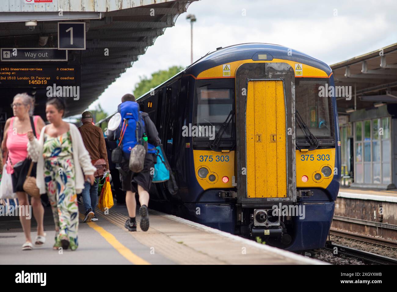 Sittingbourne railway station is on the Chatham Main Line and the ...