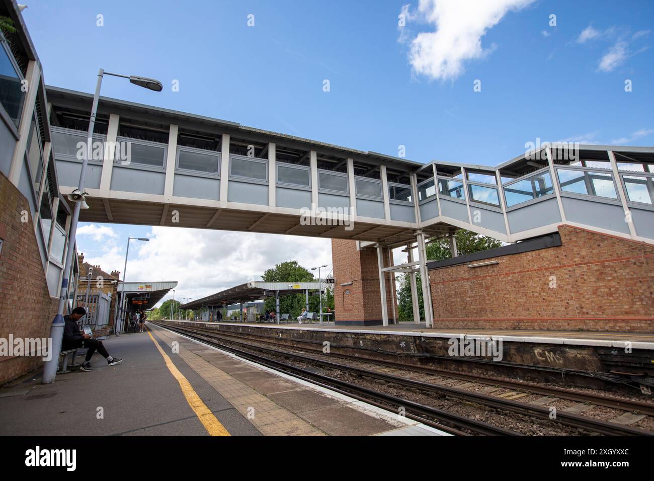 Sittingbourne railway station is on the Chatham Main Line and the ...