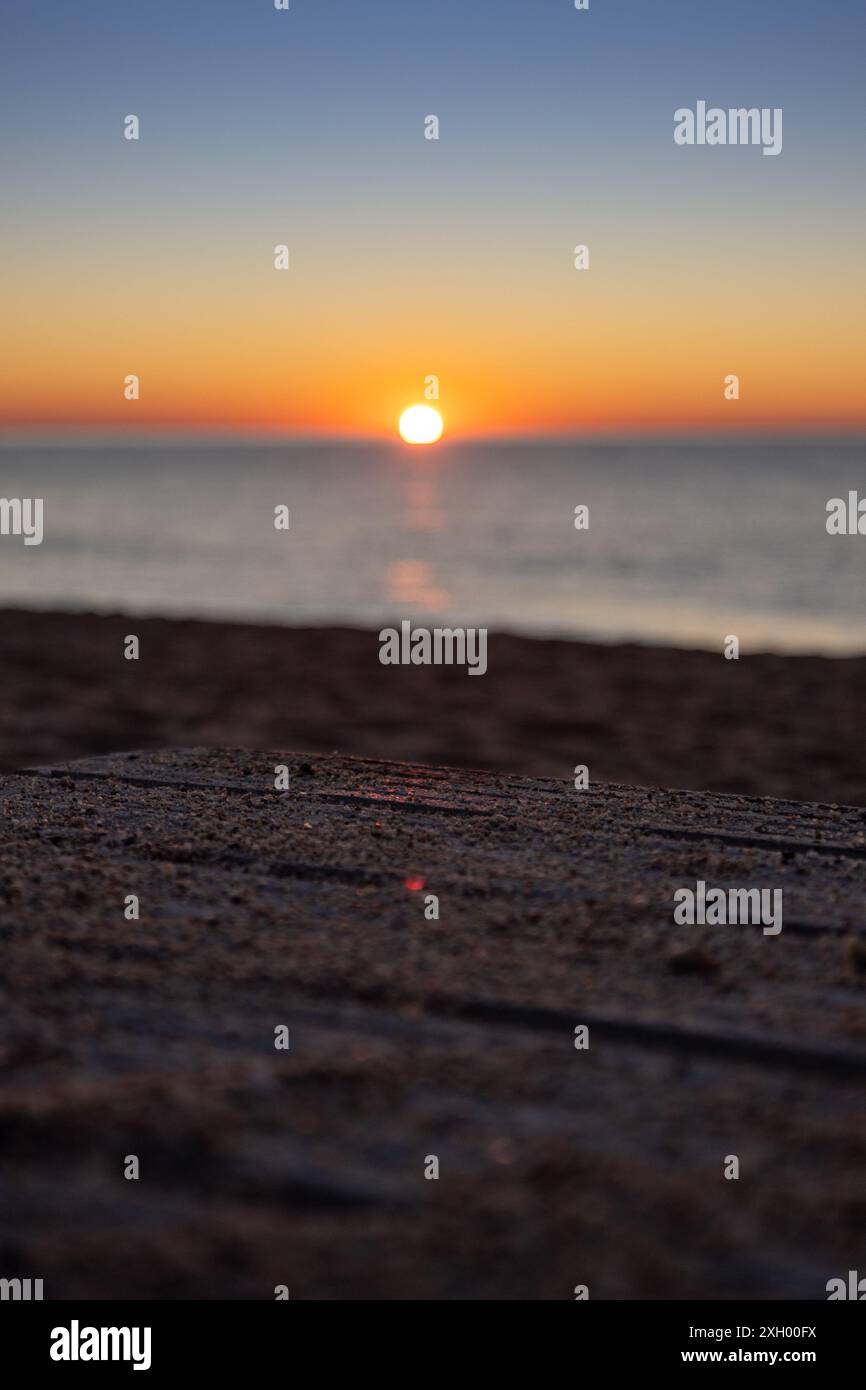 Early morning light on the sea hi-res stock photography and images - Alamy