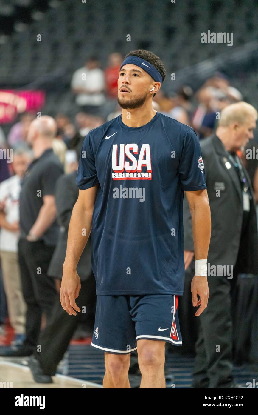 Phoenix Suns Shooting Guard Devin Booker Warming Up Before the USA vs ...