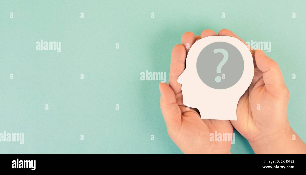 Question mark brain hi-res stock photography and images - Alamy