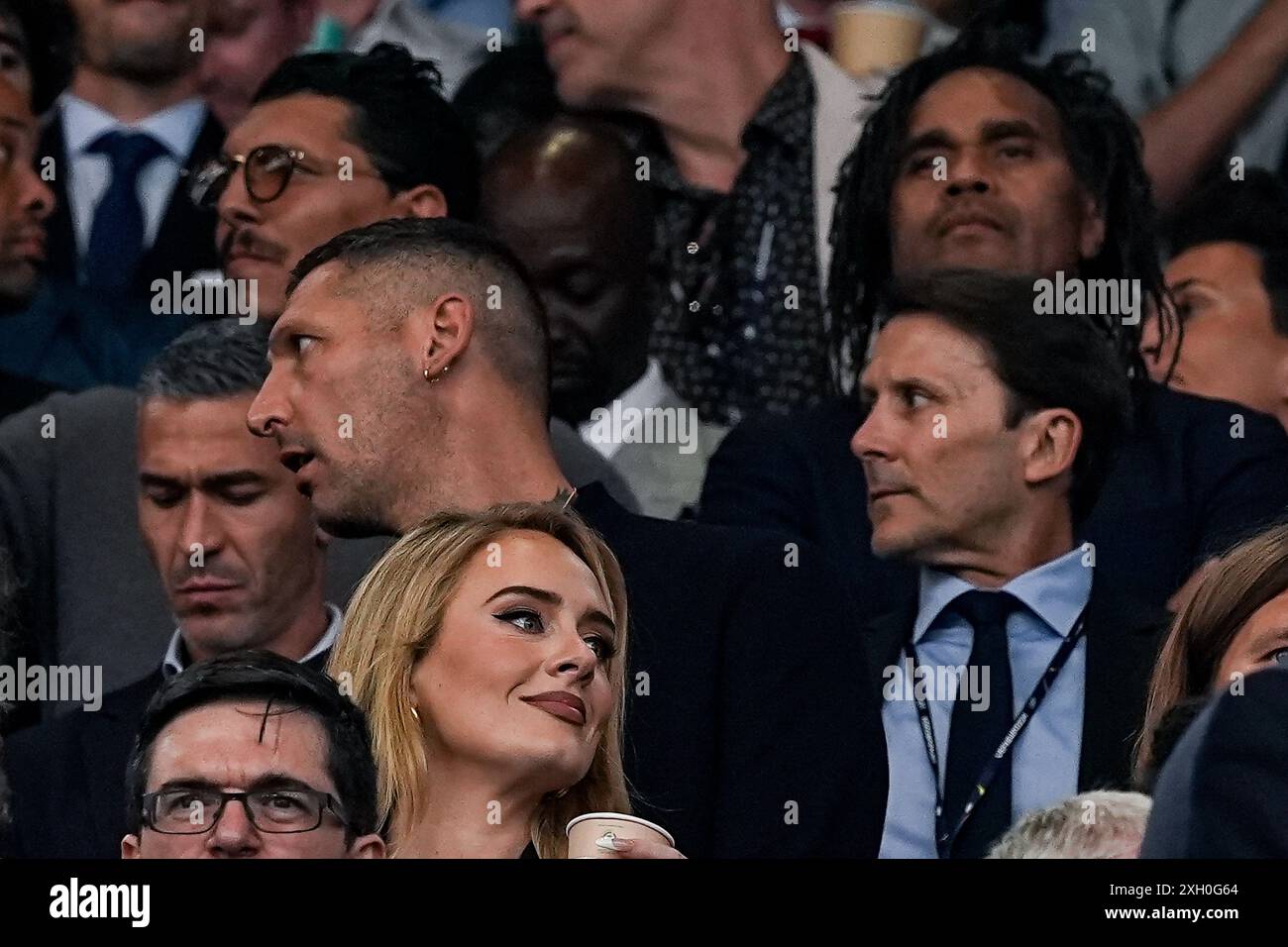 Adele singer 2024 hi-res stock photography and images - Alamy