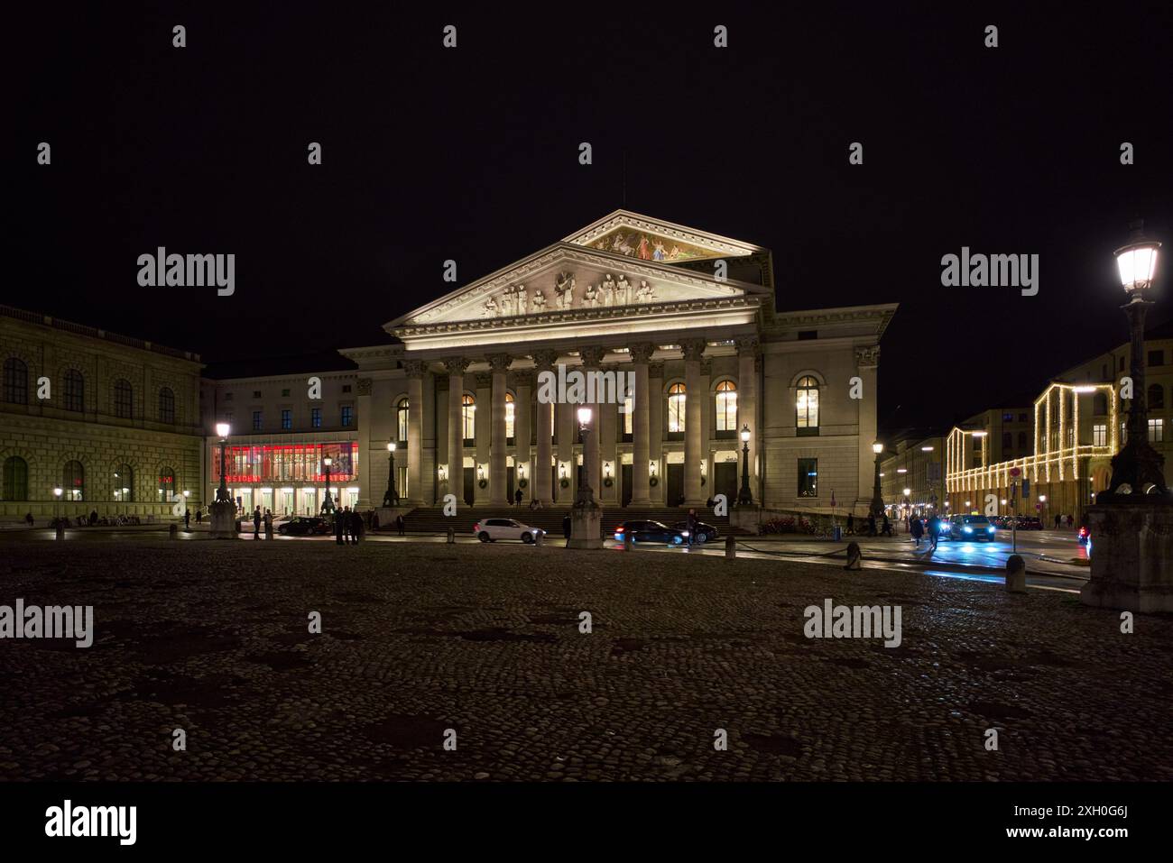 The National Theatre in Munich at night, Germany Stock Photo - Alamy