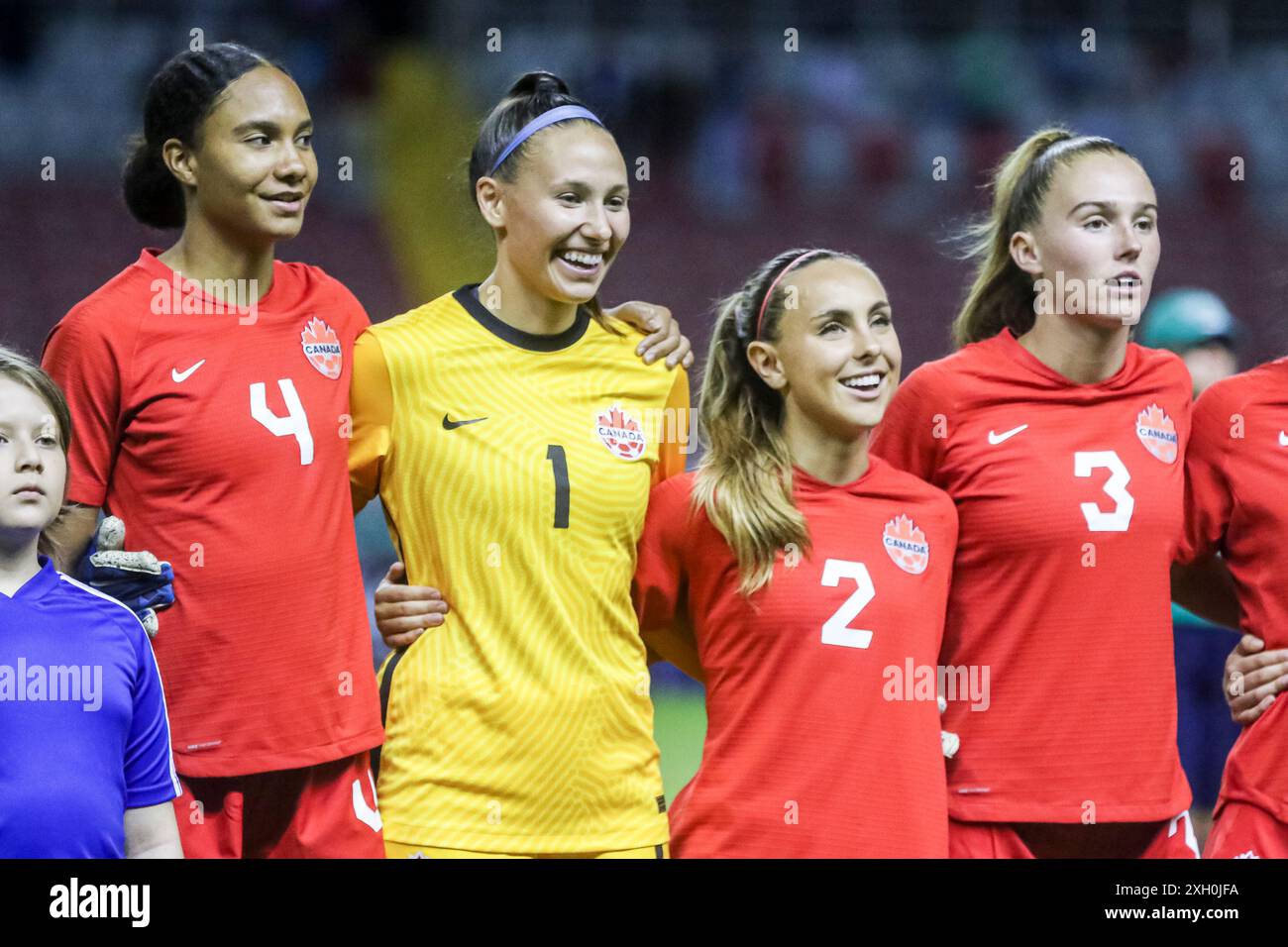 Anna karpenko hi-res stock photography and images - Alamy