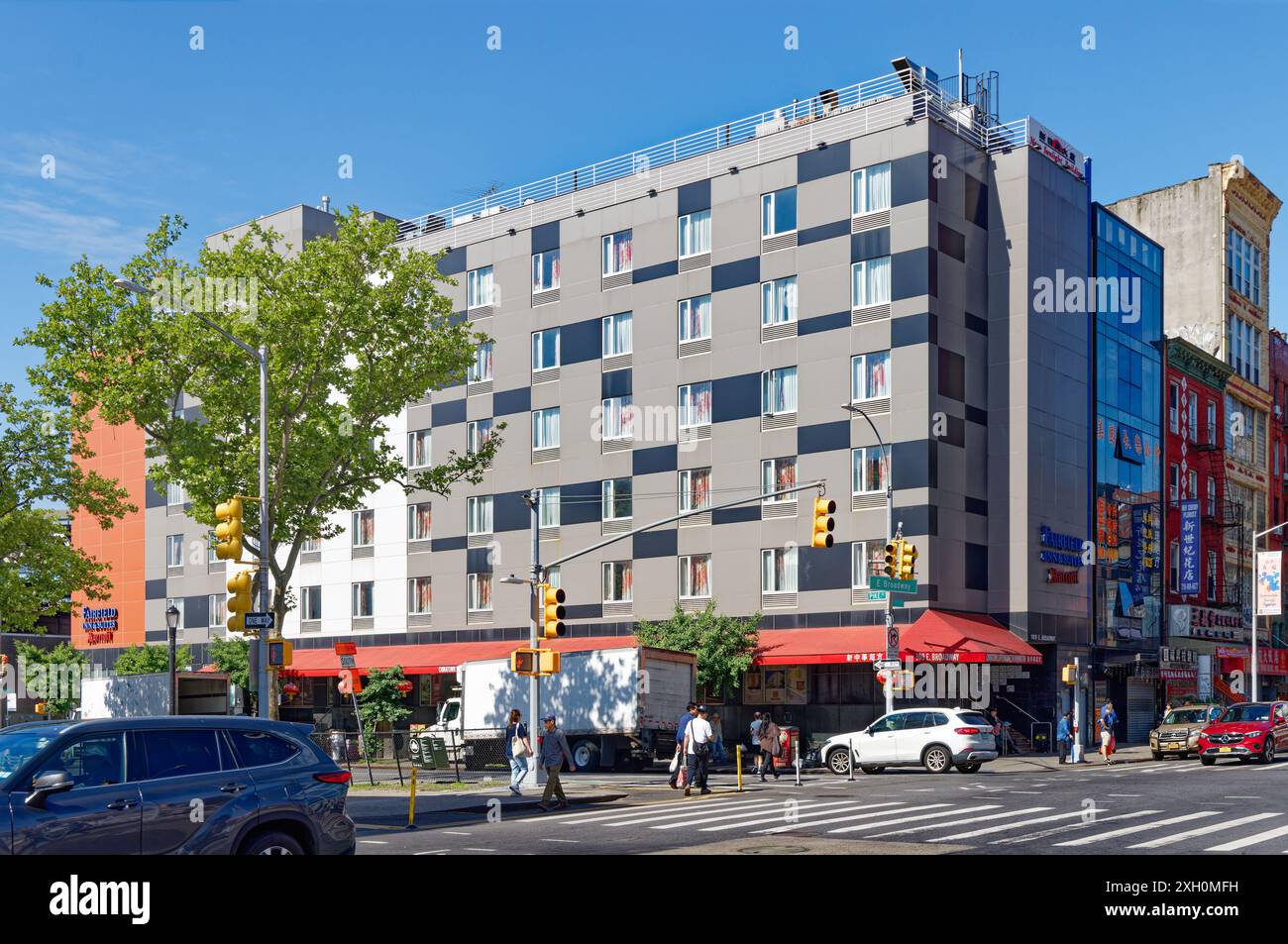 NYC Chinatown: Marriott Fairfield Inn & Suites, above Chinese ...