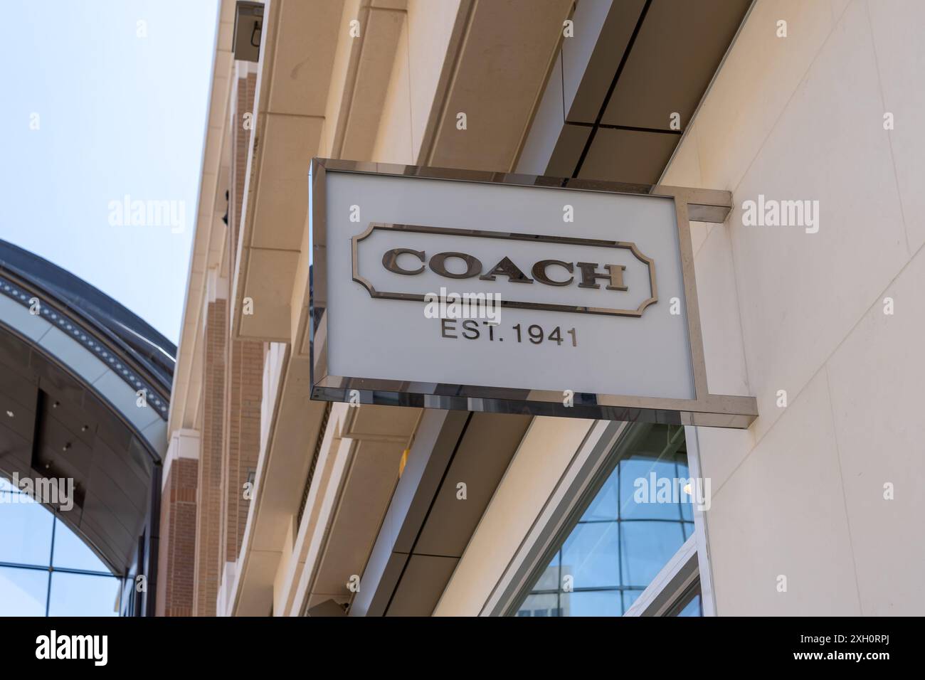 Coach logo hi-res stock photography and images - Alamy